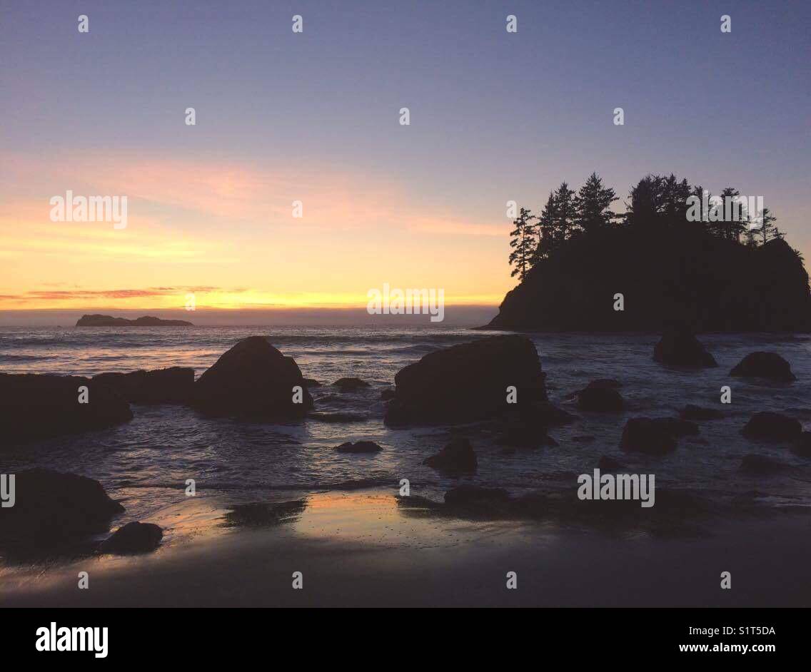 Trinidad state beach sunset humboldt hi-res stock photography and ...
