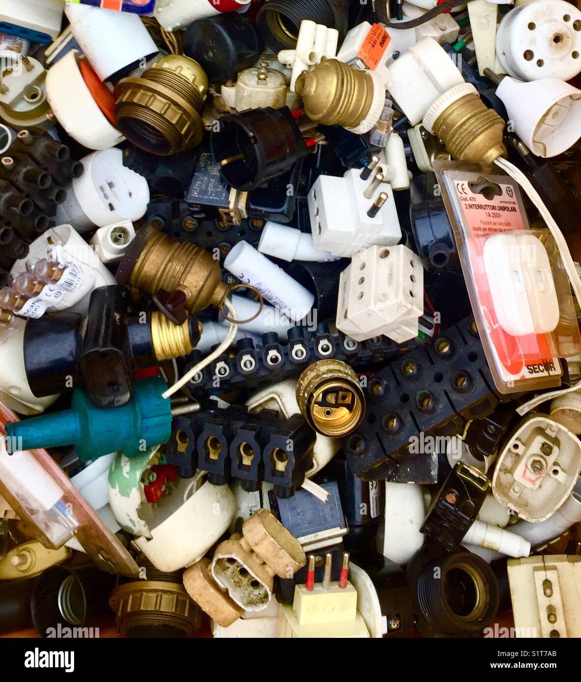 Mess confusion hi-res stock photography and images - Alamy