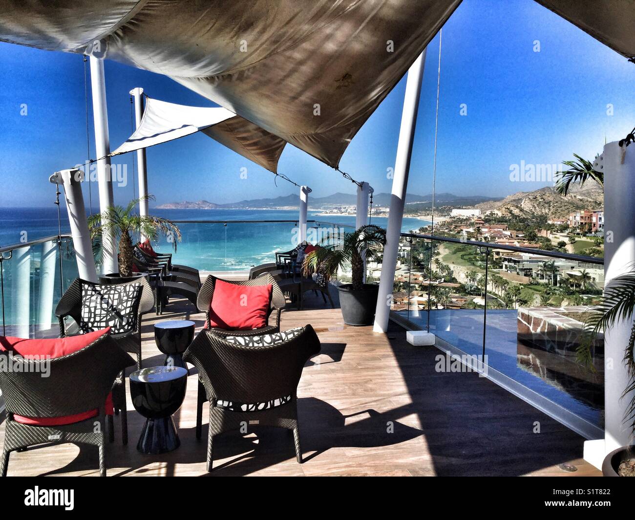 Rooftop lounge at a seaside resort in Mexico Stock Photo - Alamy