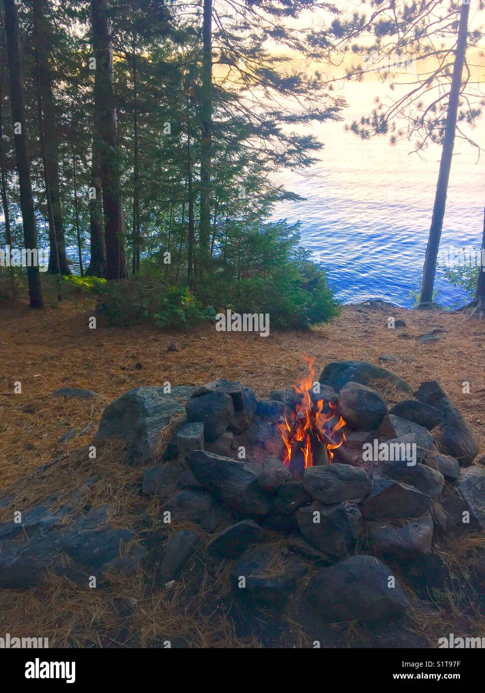 Rock Fire Pit High Resolution Stock Photography and Images - Alamy