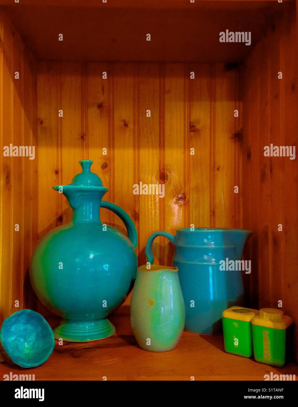 Turquoise aqua hi-res stock photography and images - Alamy