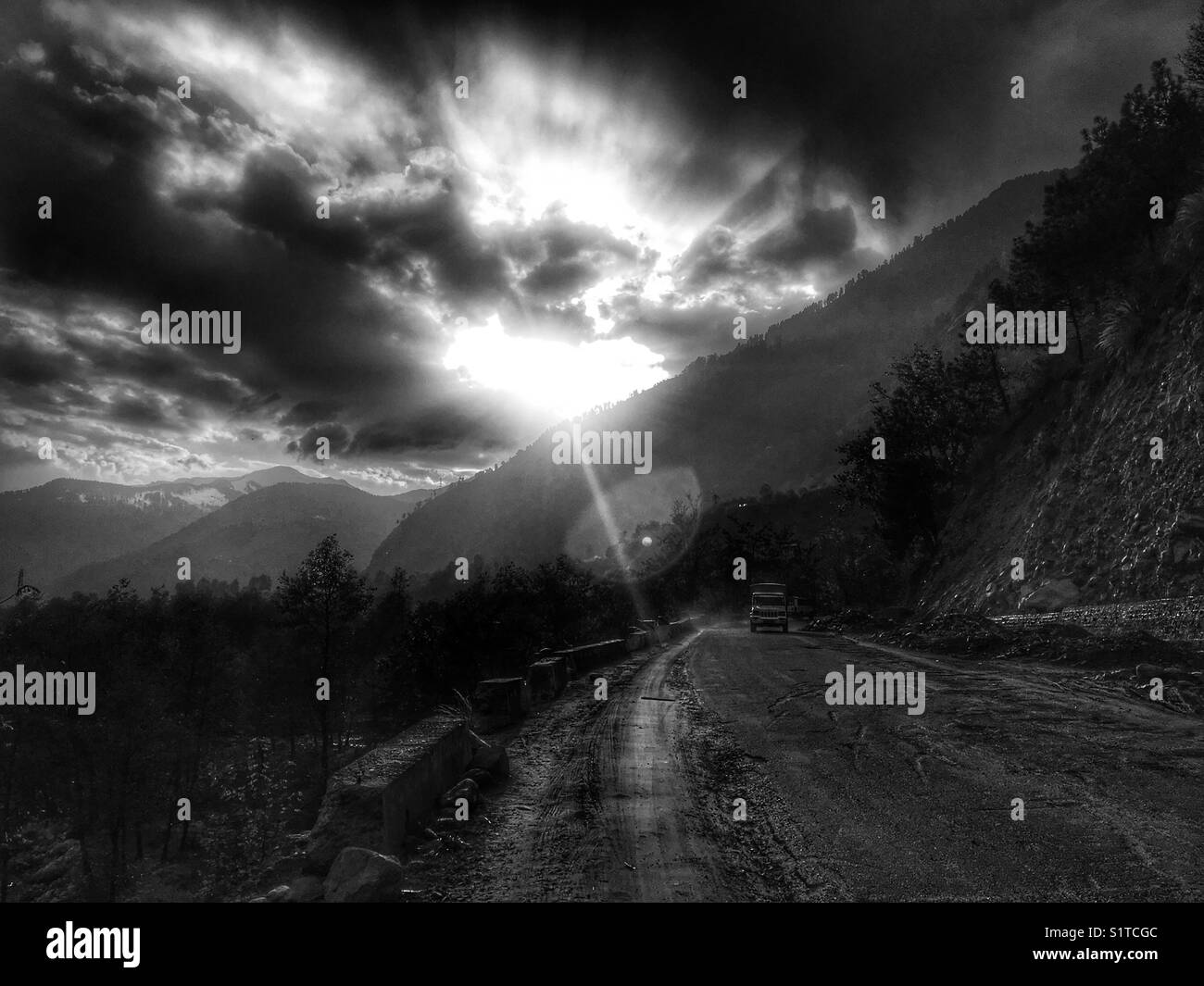 Kullu manali hi-res stock photography and images - Alamy