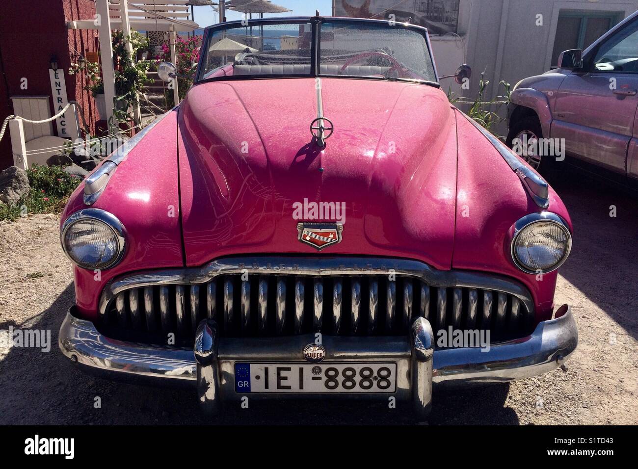 Bright pink car hi-res stock photography and images - Alamy