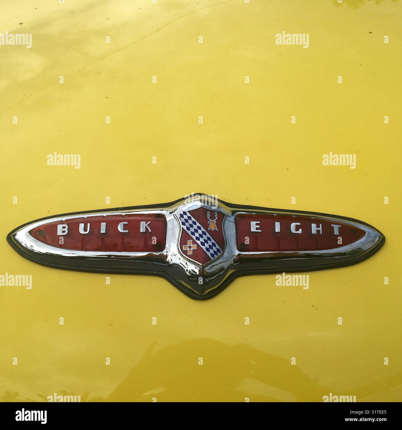 Vintage Buick Sign High Resolution Stock Photography and Images - Alamy