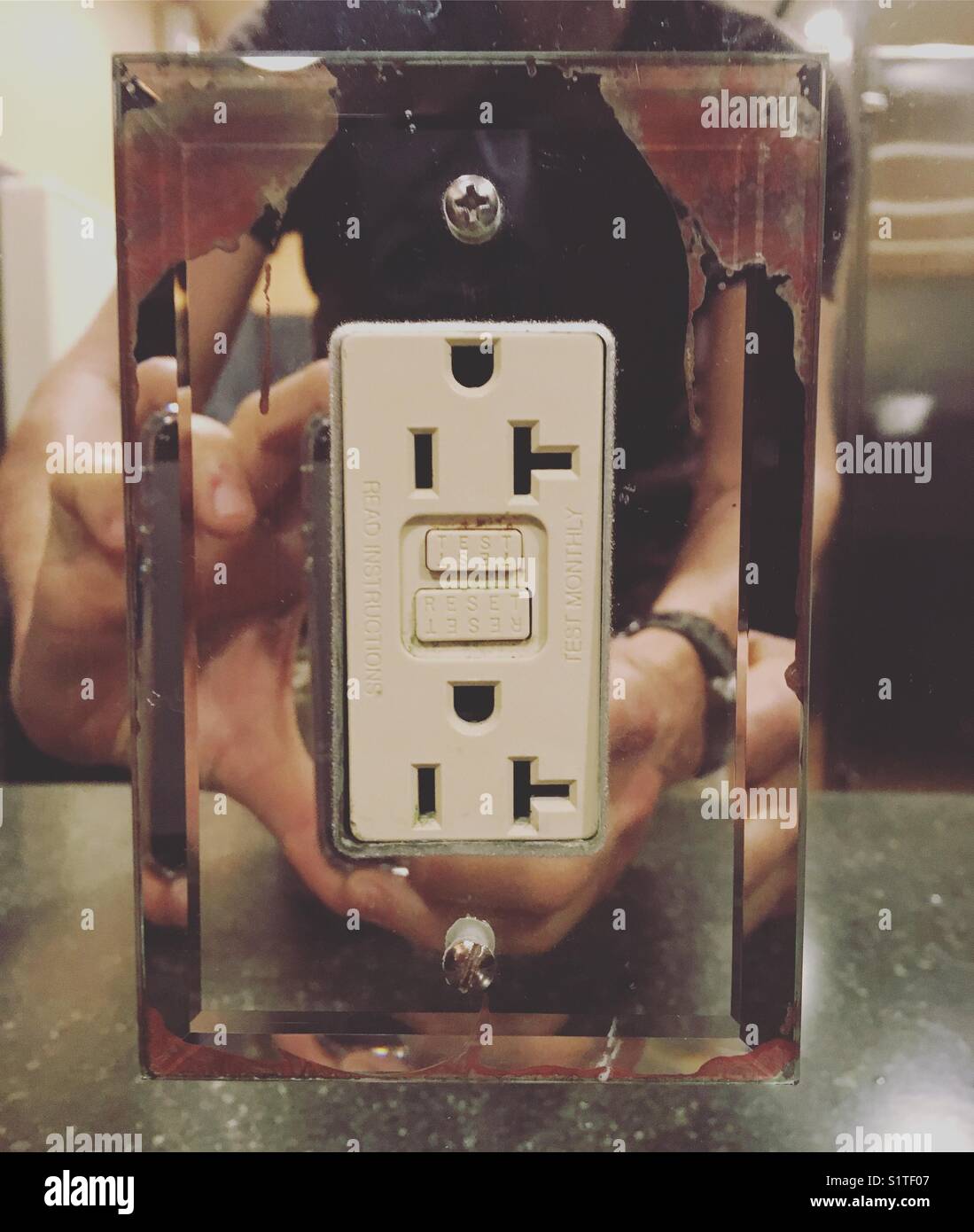 Plug mirror hi-res stock photography and images - Alamy