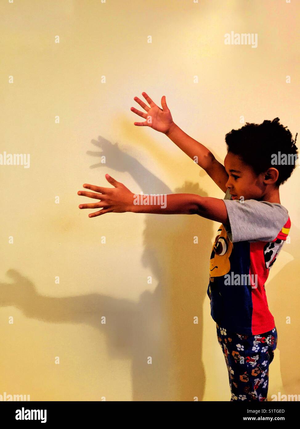 Shade and light play hi-res stock photography and images - Alamy