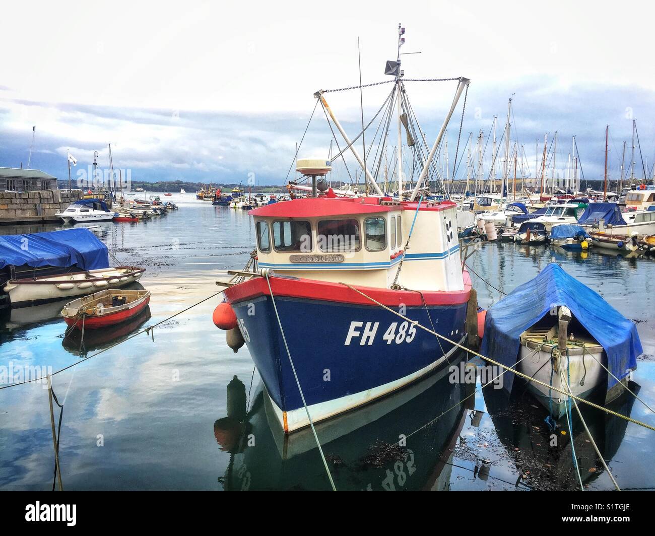 Mylor harbour hi-res stock photography and images - Alamy