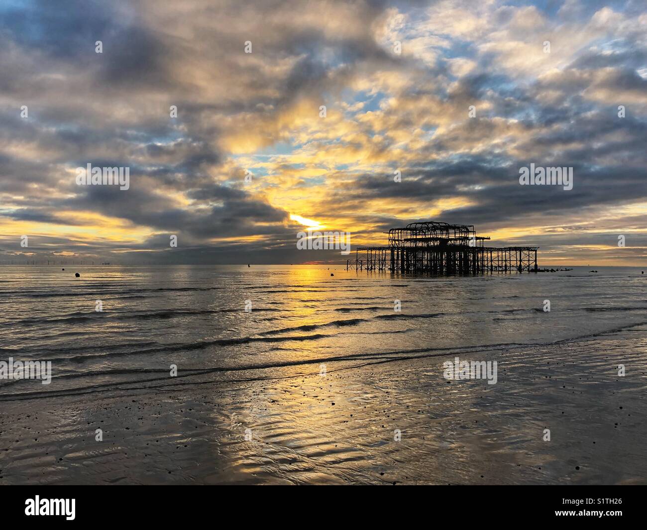Brighton landscape hi-res stock photography and images - Alamy