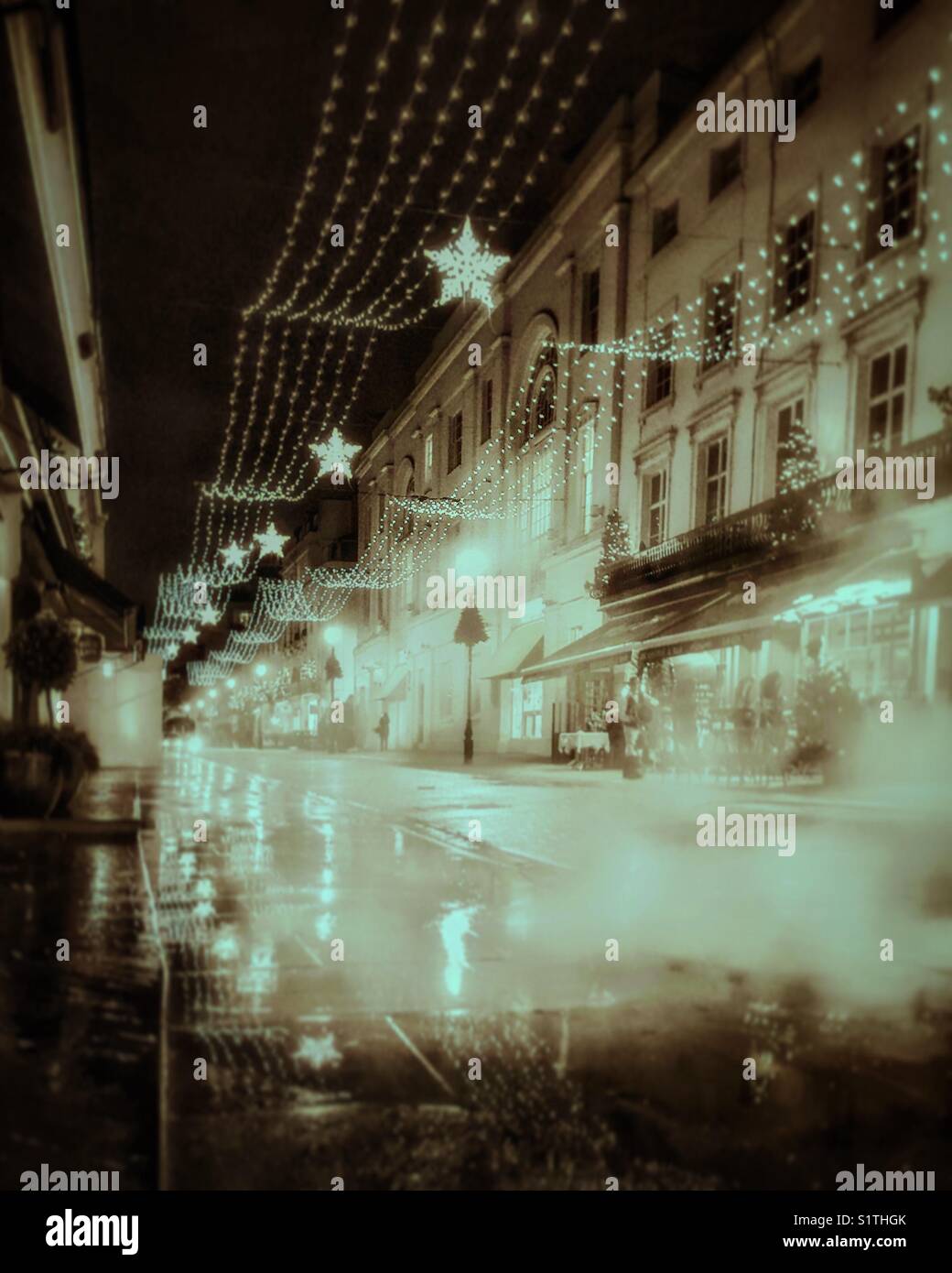 A misty night Motcomb Street, London Stock Photo - Alamy
