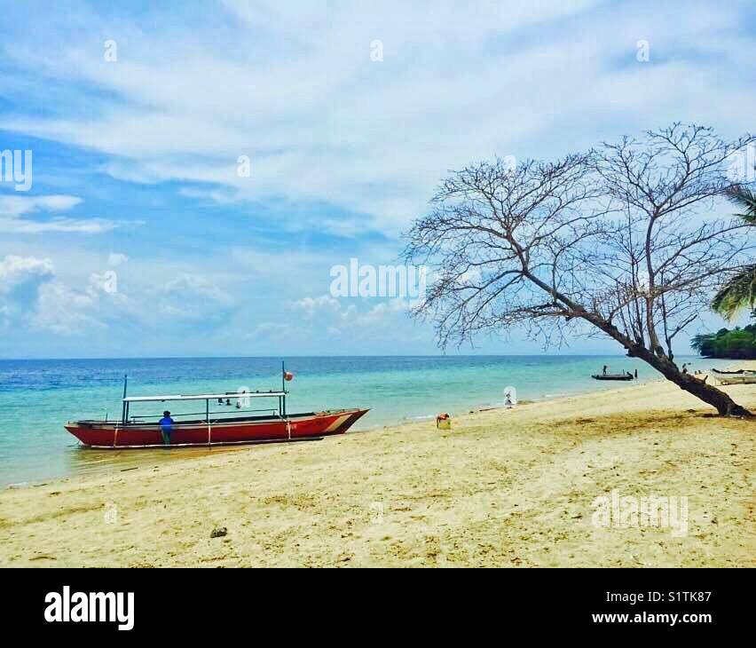 Capturing Buluan Island’s beauty Stock Photo - Alamy
