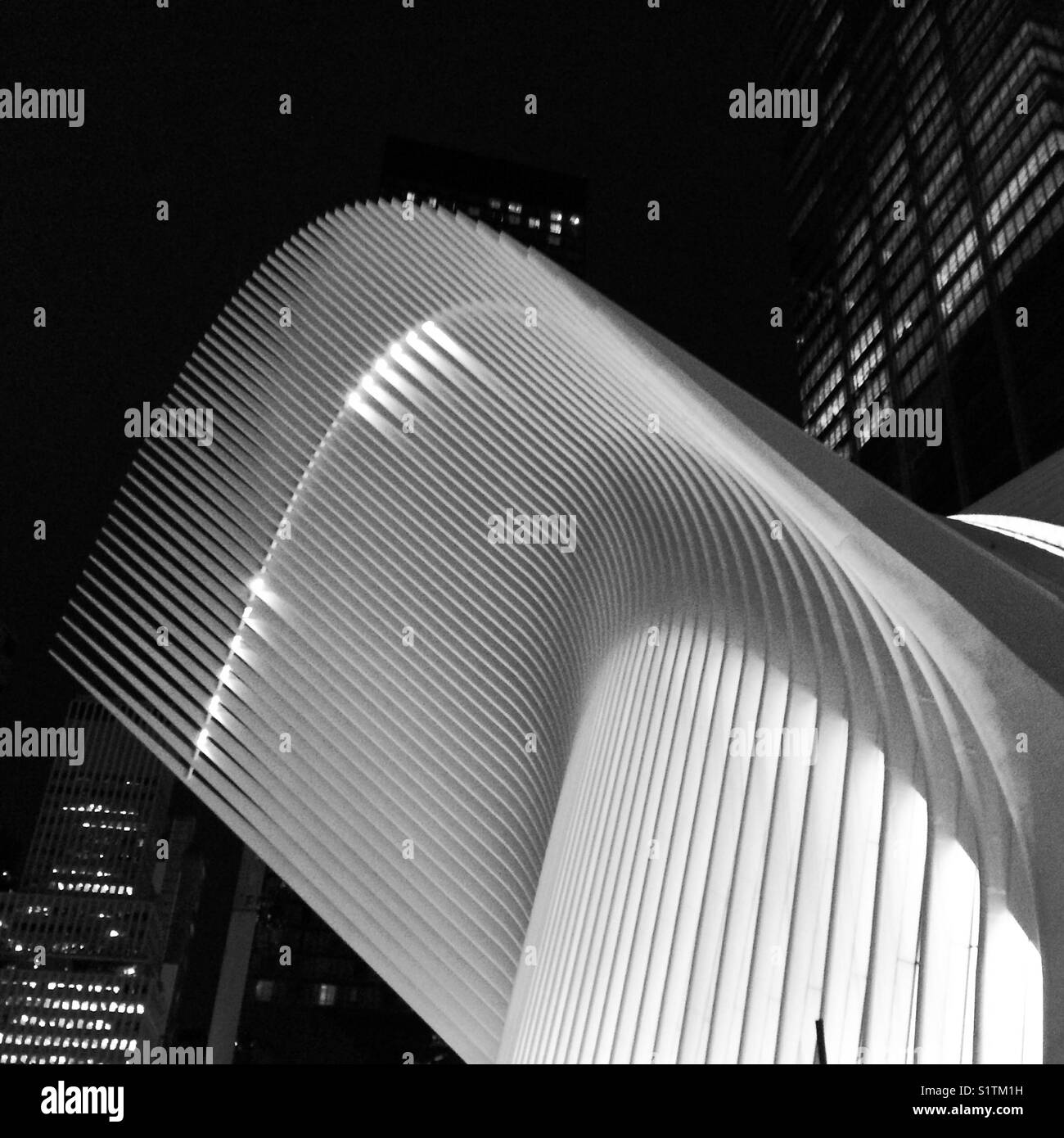 Oculus world trade center night hi-res stock photography and images - Alamy