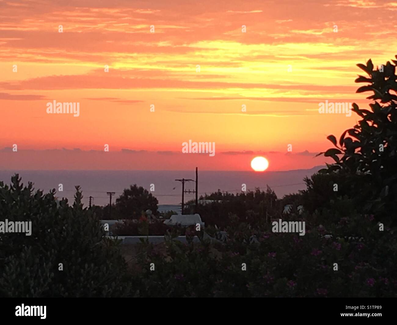 Glorious sunrise hi-res stock photography and images - Alamy