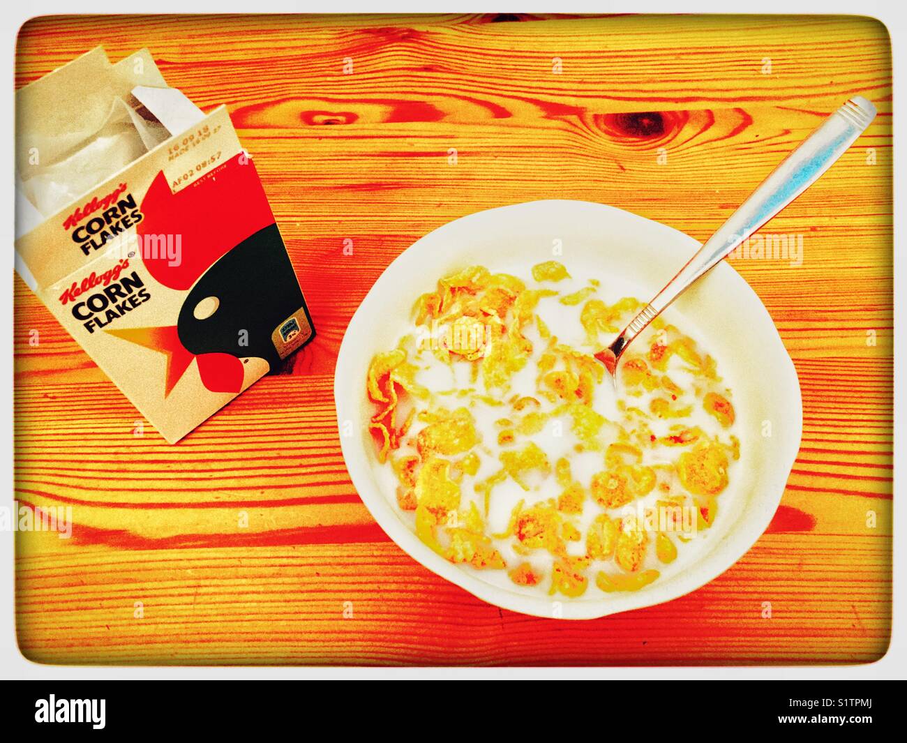 Cornflakes packet hi-res stock photography and images - Alamy