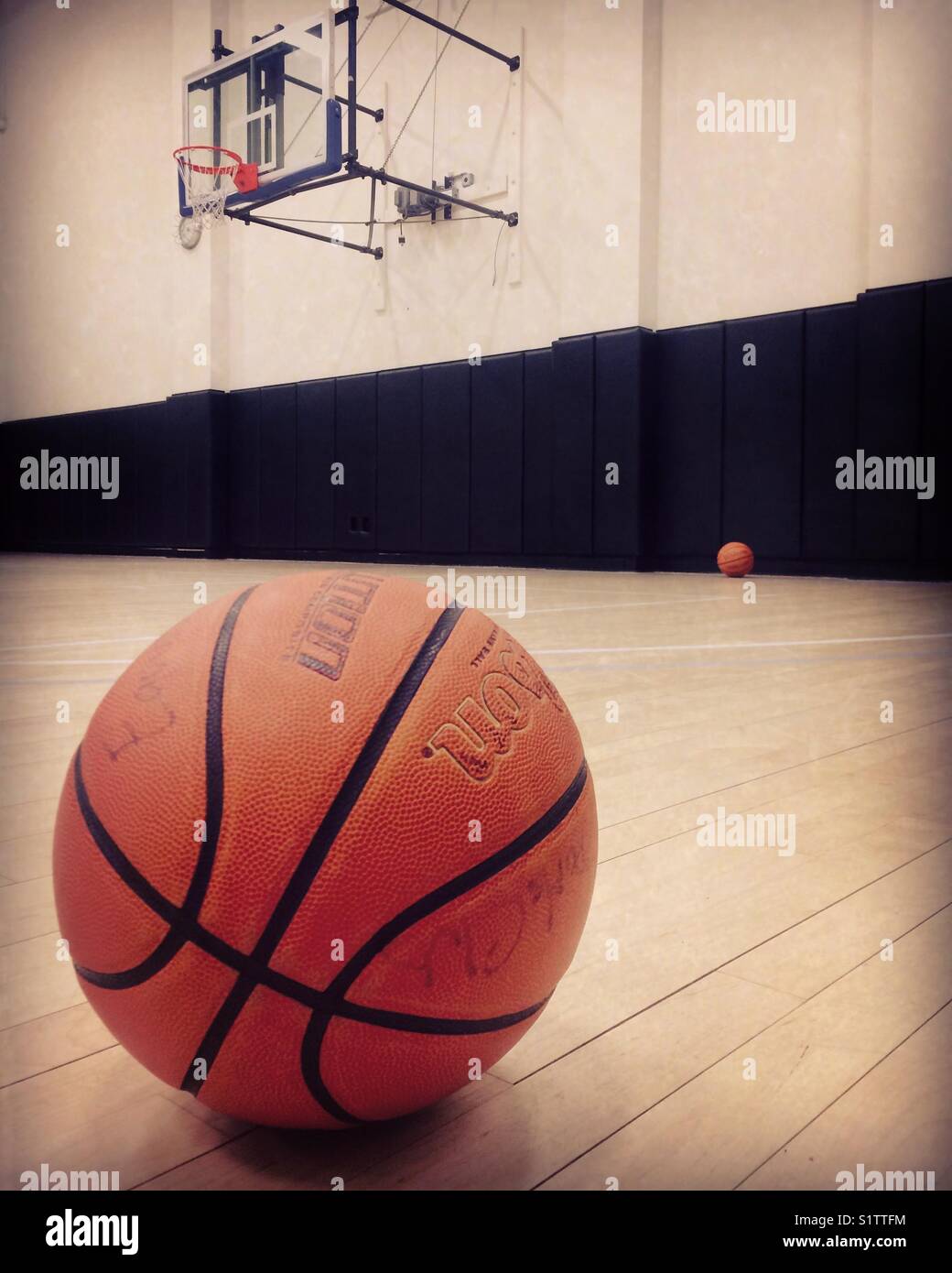 Basketball time hi-res stock photography and images - Alamy