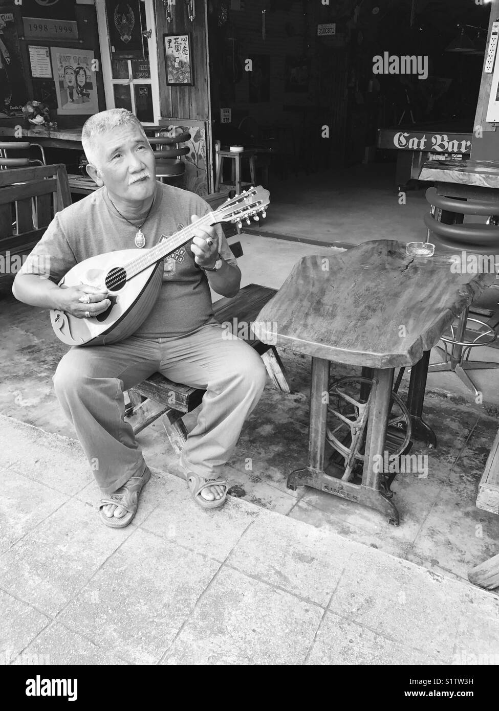 Simple life hi-res stock photography and images - Alamy