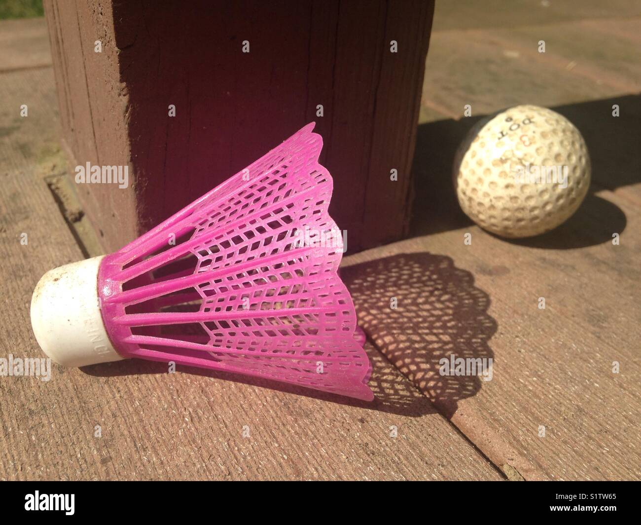 Ball badminton hi-res stock photography and images - Alamy