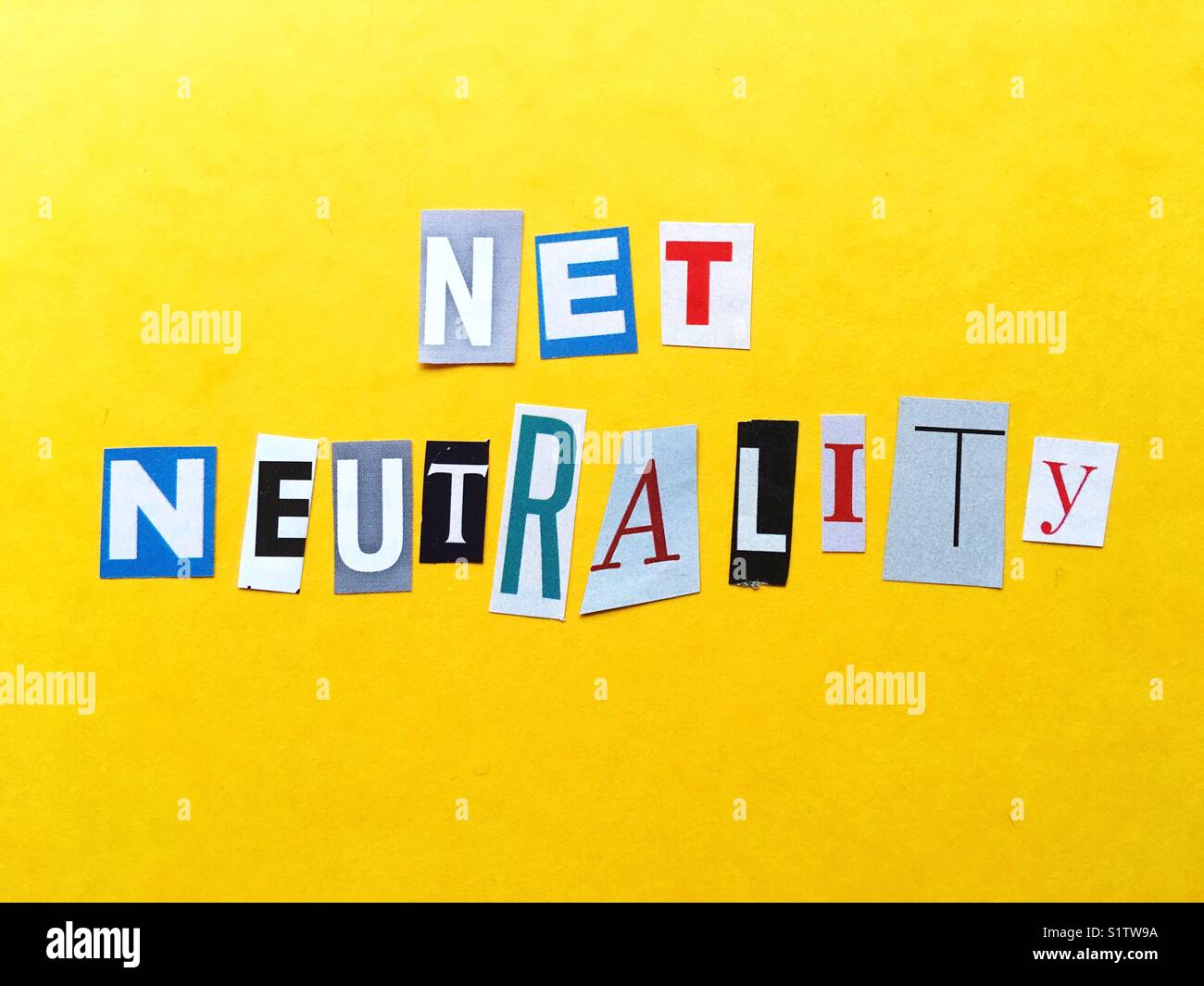 Simple net hi-res stock photography and images - Alamy
