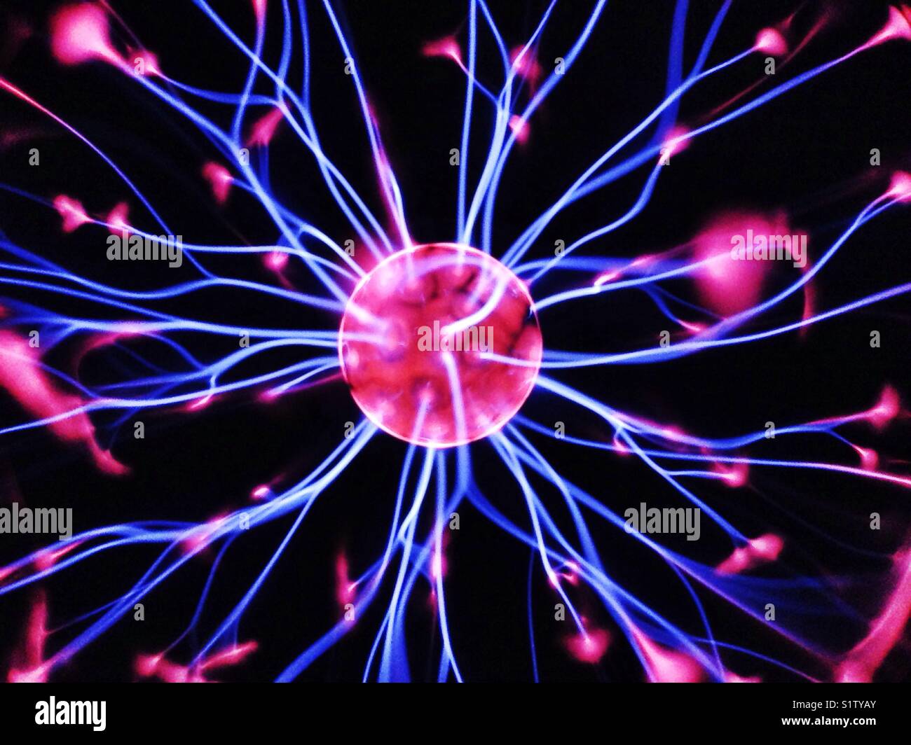 Plasma flash hi-res stock photography and images - Alamy