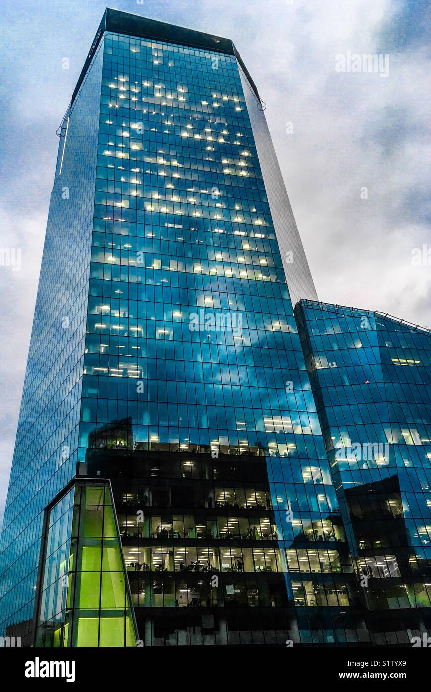Office building tower hi-res stock photography and images - Alamy