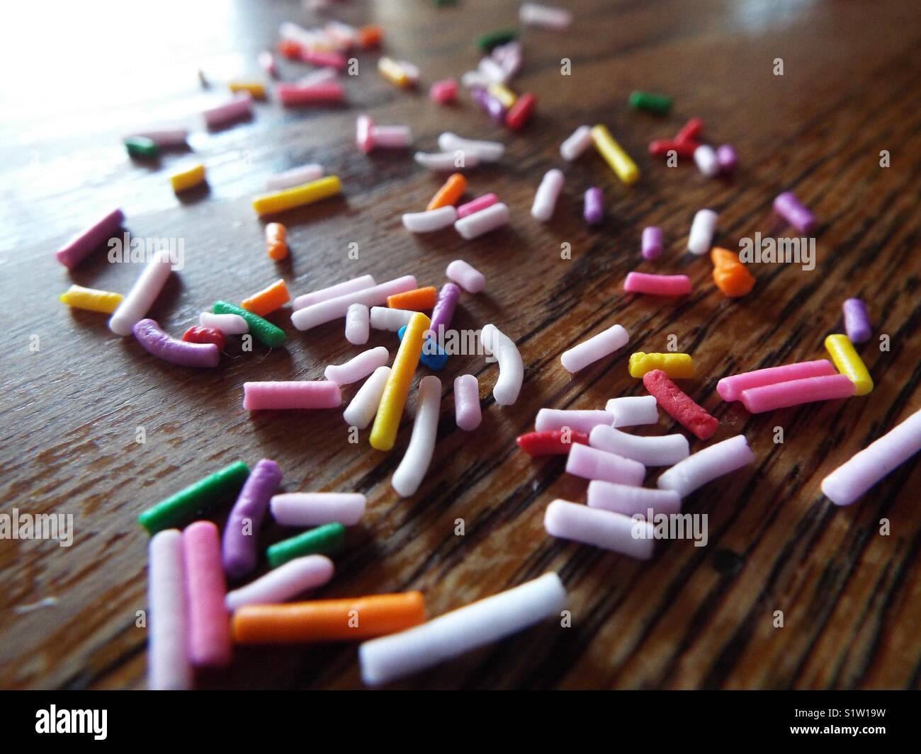 Sprinkles scattered hi-res stock photography and images - Alamy