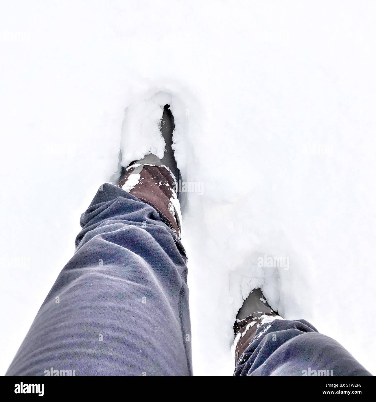 Persons feet walking in deep hi-res stock photography and images - Alamy