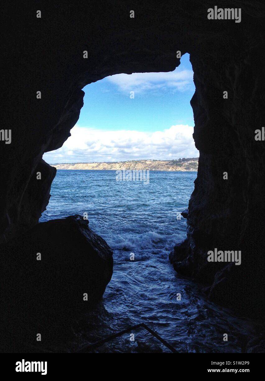 Sunny jim cave in la jolla hi-res stock photography and images - Alamy