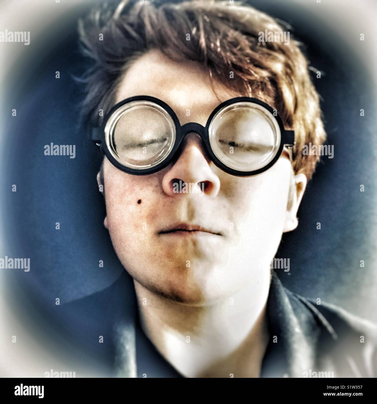 Red smug hi-res stock photography and images - Alamy