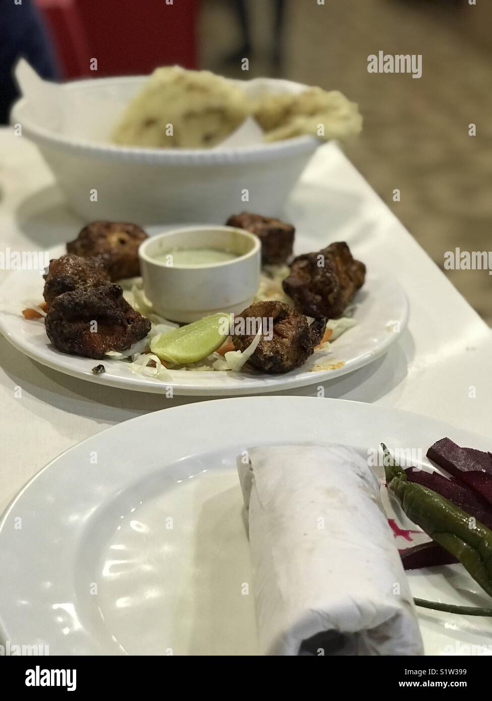 Porotta and chicken hi-res stock photography and images - Alamy