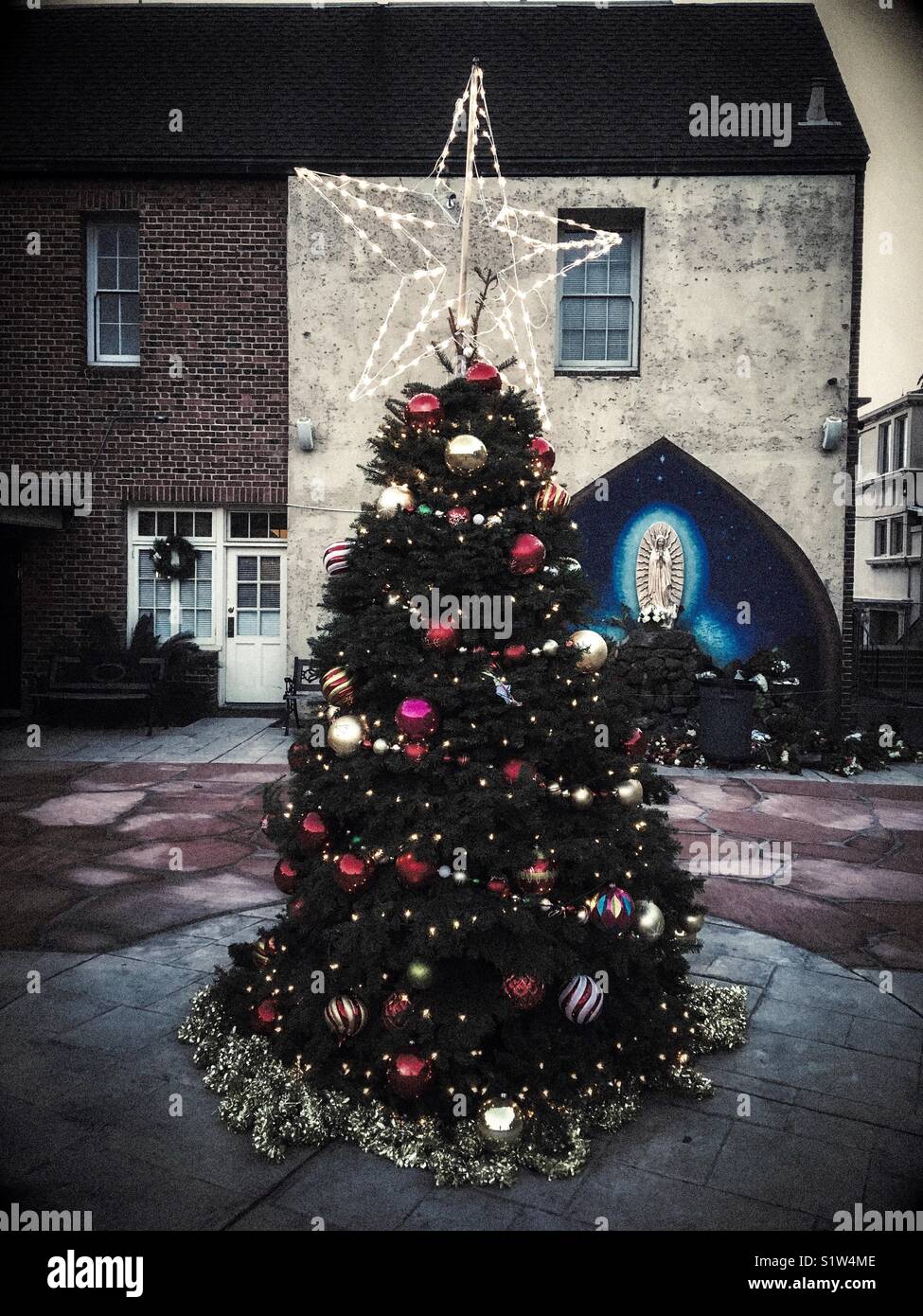 The Christmas tree and Mother Mary Stock Photo - Alamy