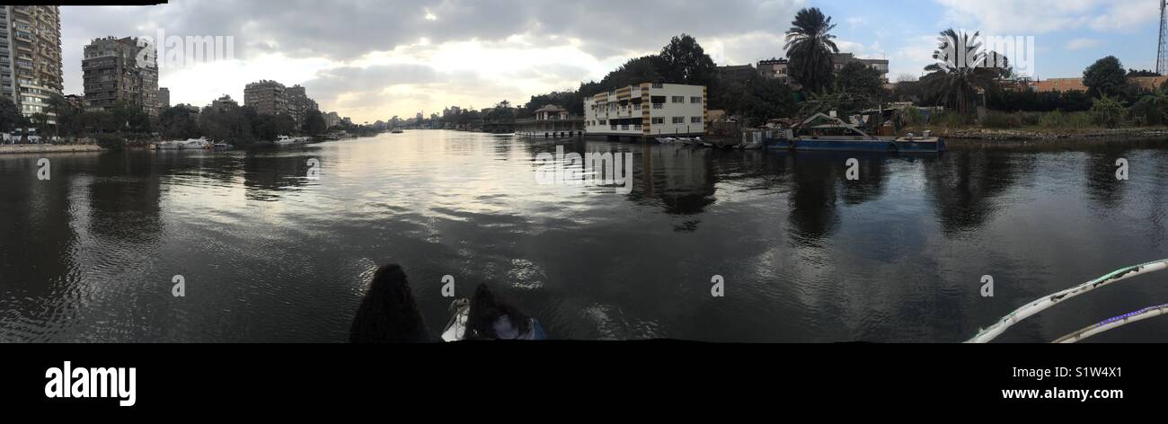 Nile nature hi-res stock photography and images - Alamy