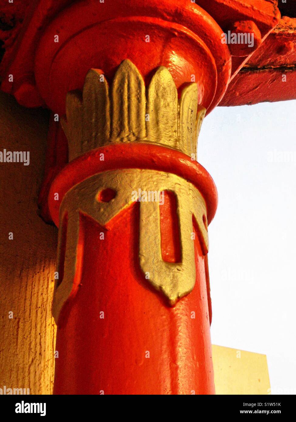 Gold accents hi-res stock photography and images - Alamy