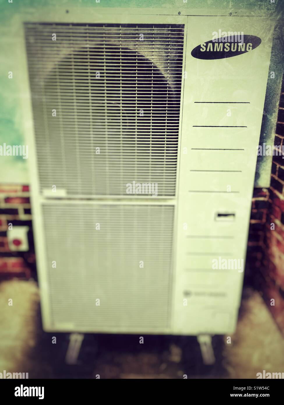 Samsung air conditioning system hi-res stock photography and images - Alamy