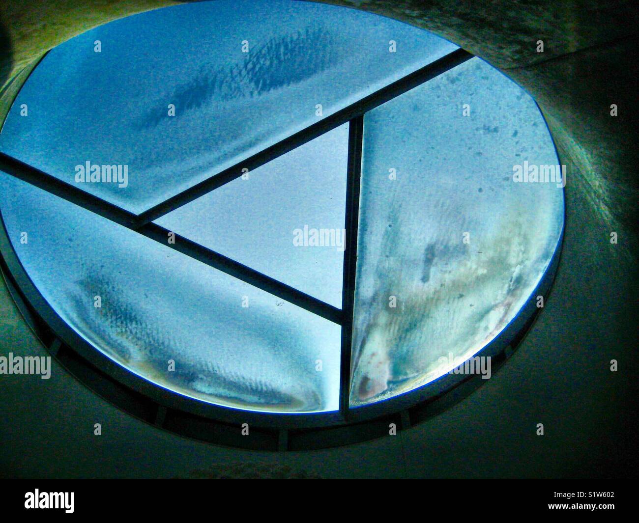 Geometric window to the universe Stock Photo - Alamy