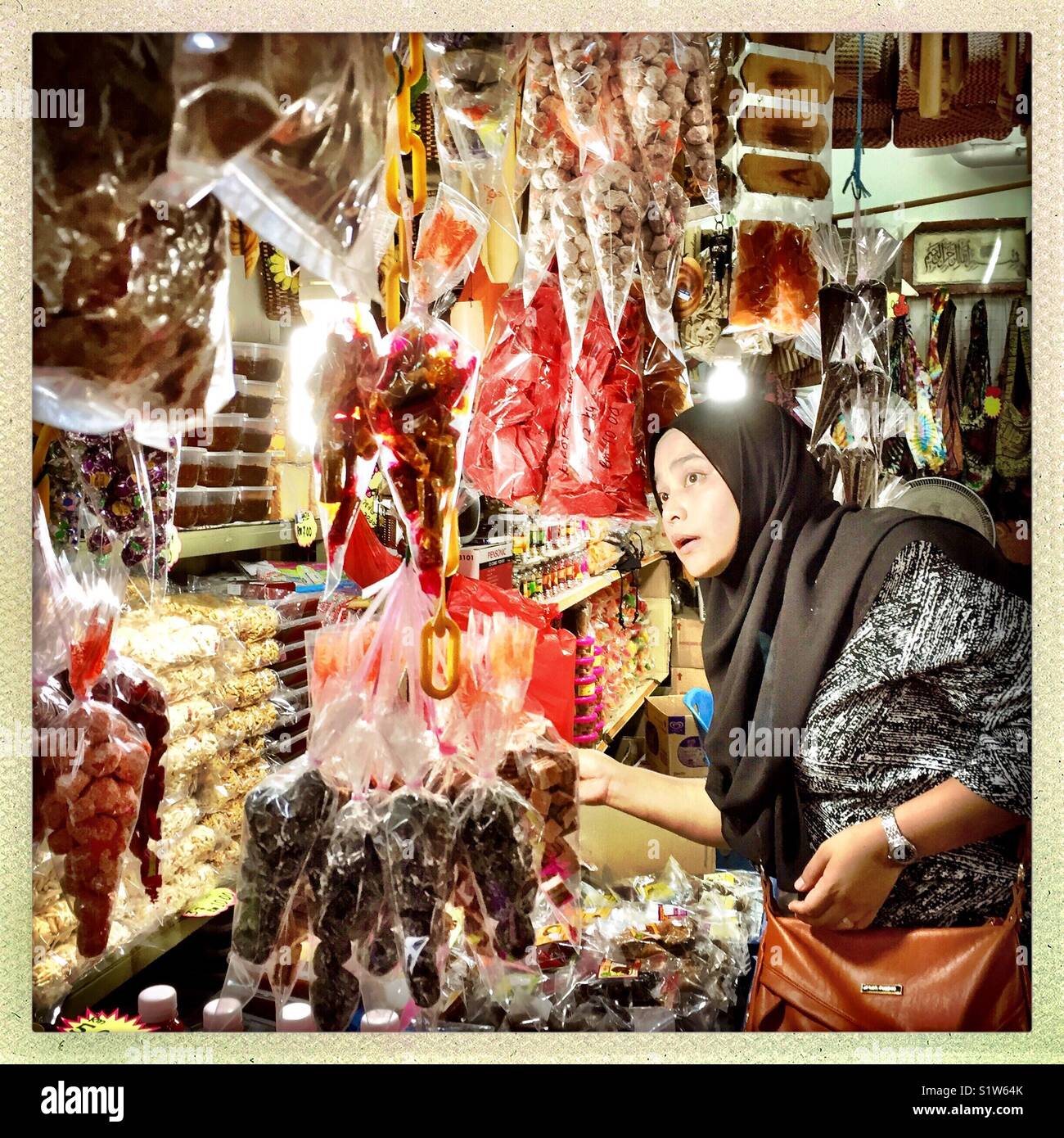 Streets foods hi-res stock photography and images - Alamy