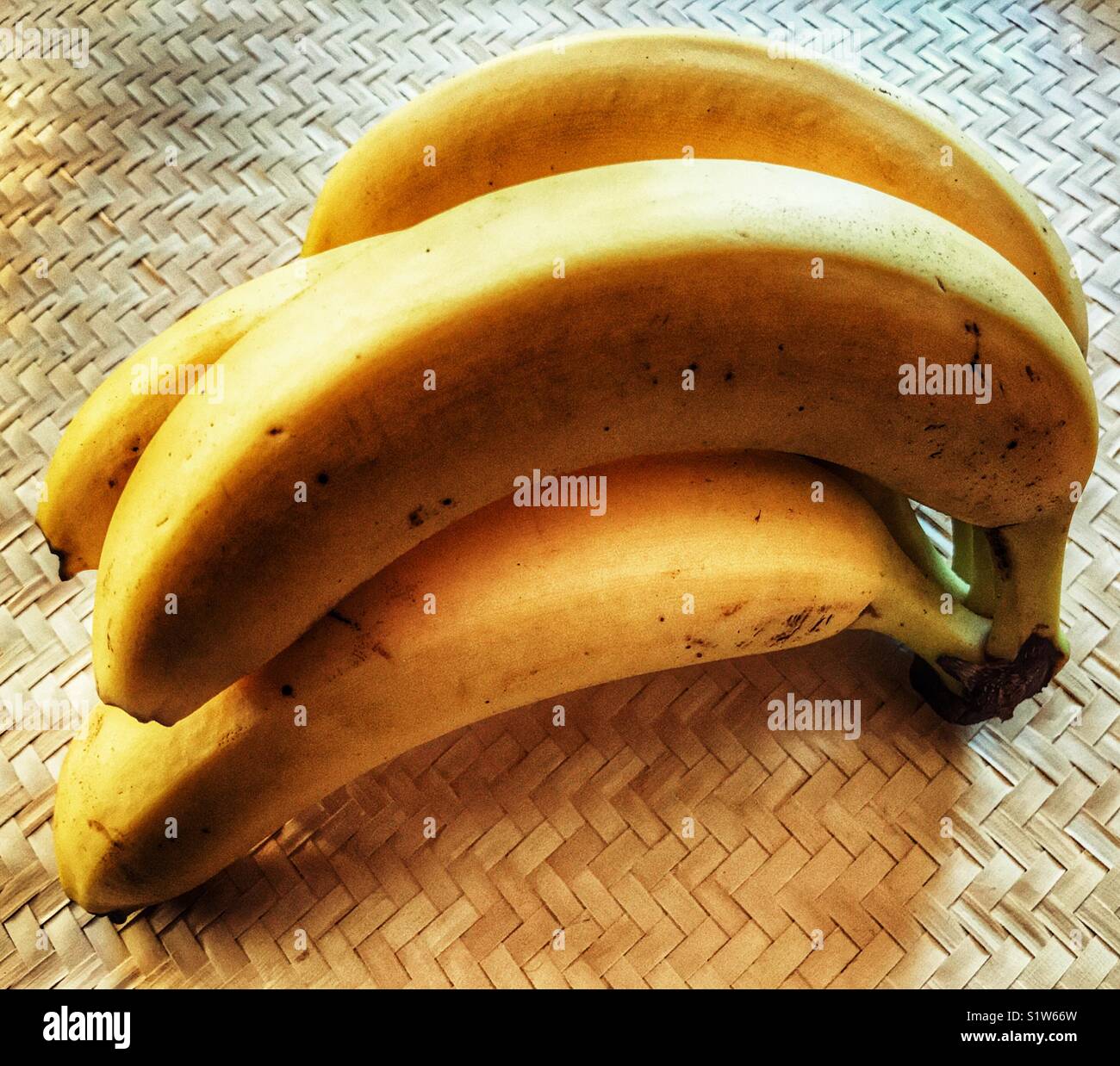 Bunch of ripe bananas Stock Photo - Alamy