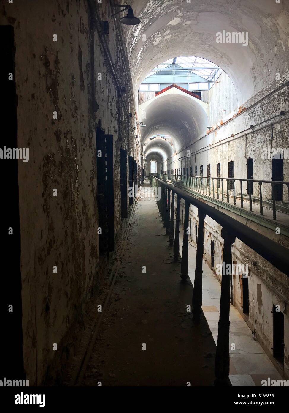 Haunted asylum hi-res stock photography and images - Alamy