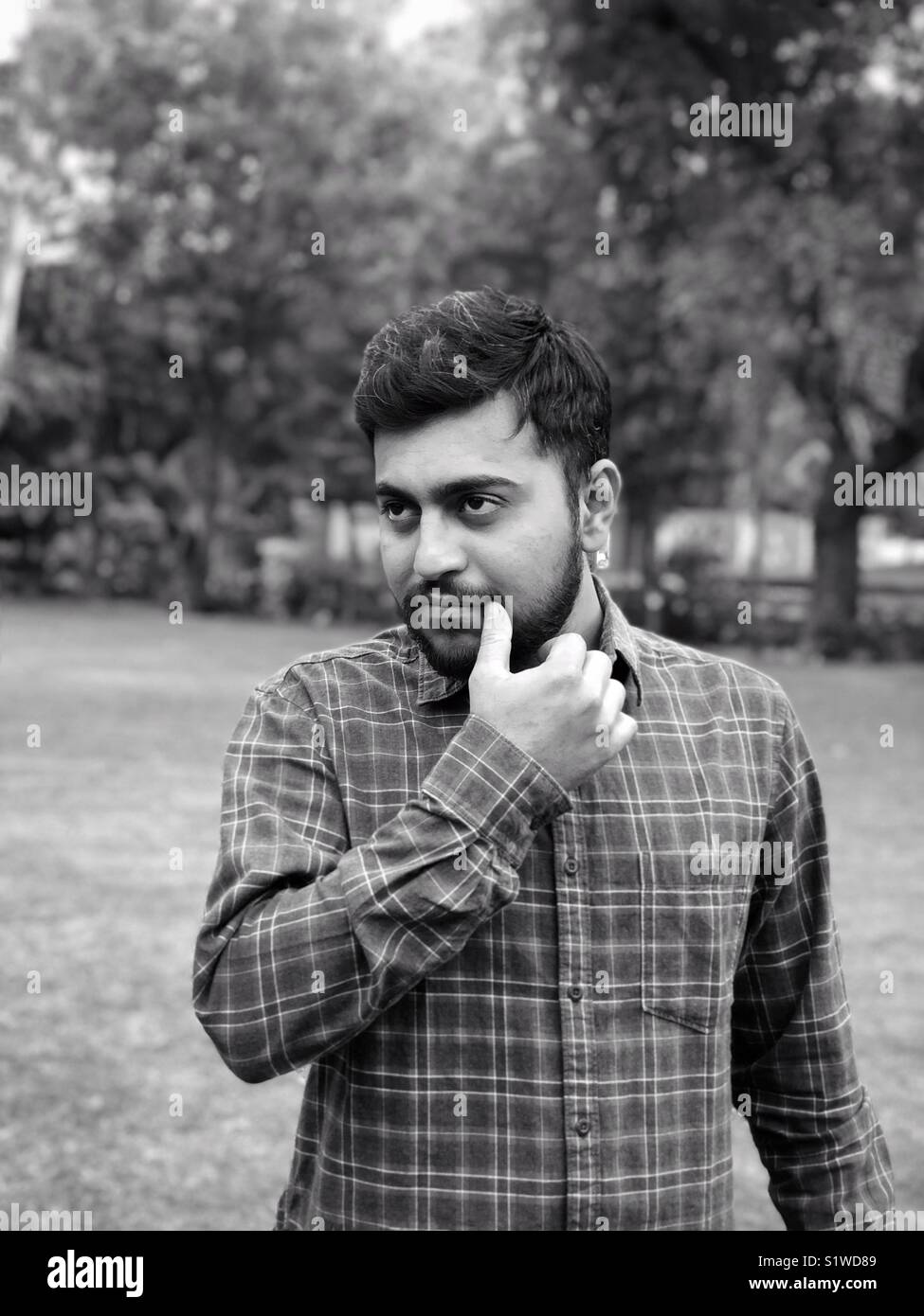 Hair style look hi-res stock photography and images - Alamy