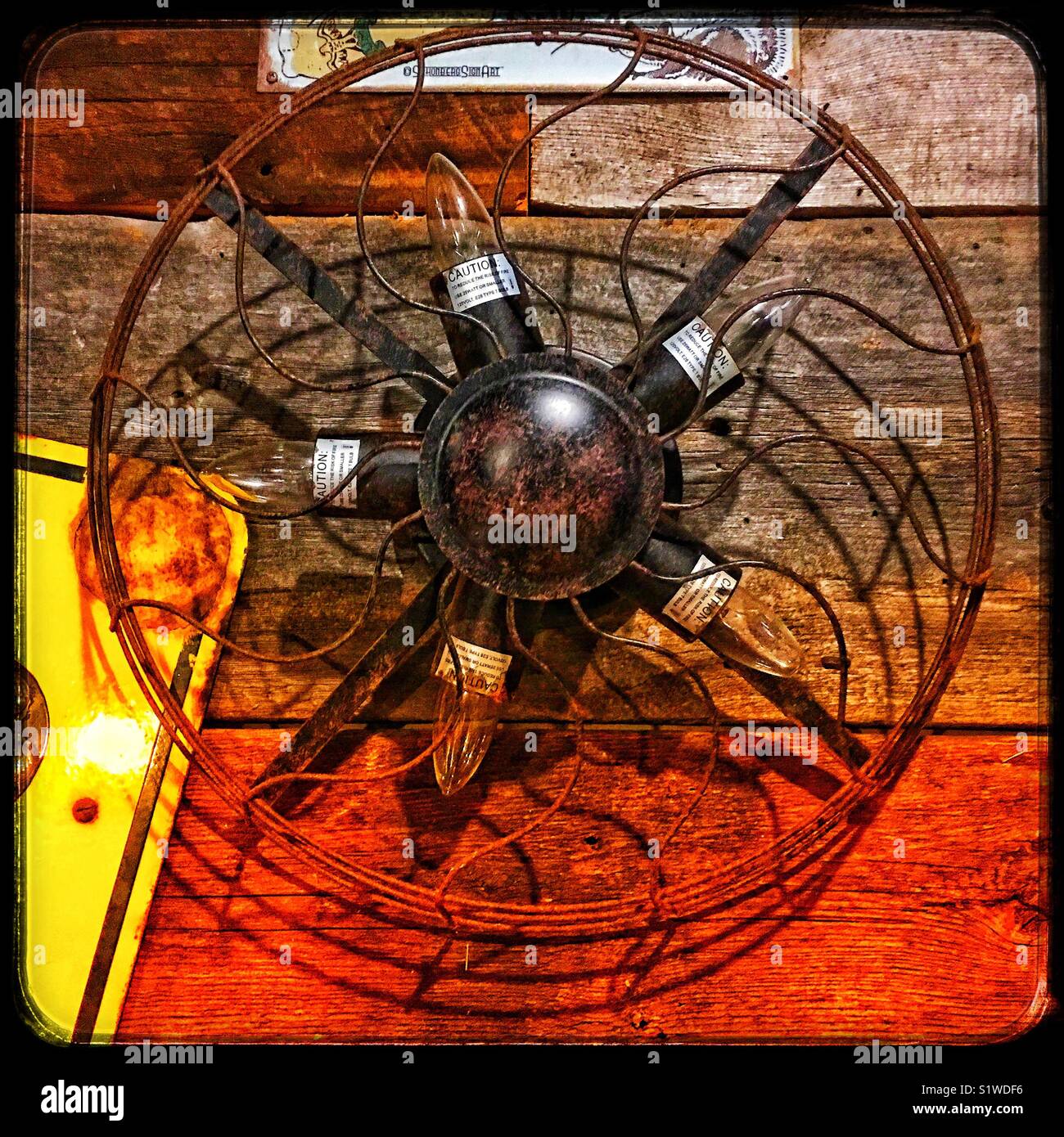 Old metal fan Stock Photo - Alamy