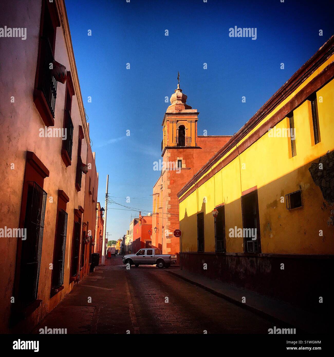 Arquitectura colonial mexico hi-res stock photography and images - Alamy