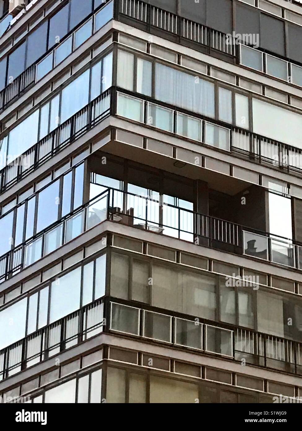 Vertical real estate hi-res stock photography and images - Alamy