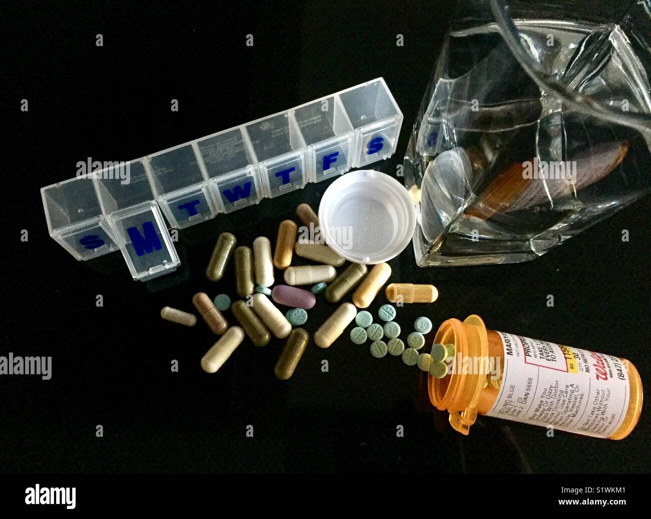 Medication bottles hi-res stock photography and images - Alamy