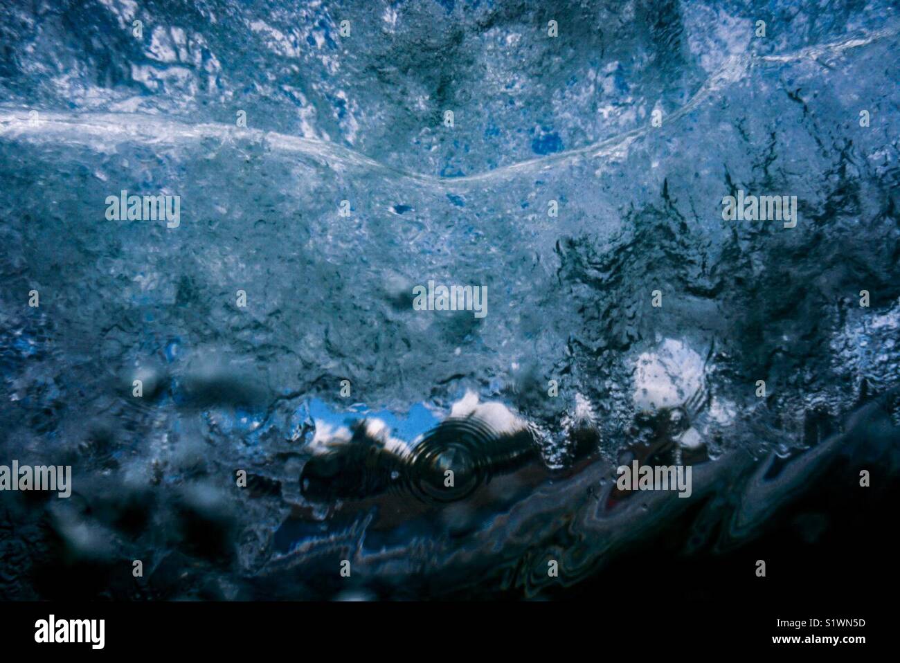 Waves underwater hi-res stock photography and images - Alamy