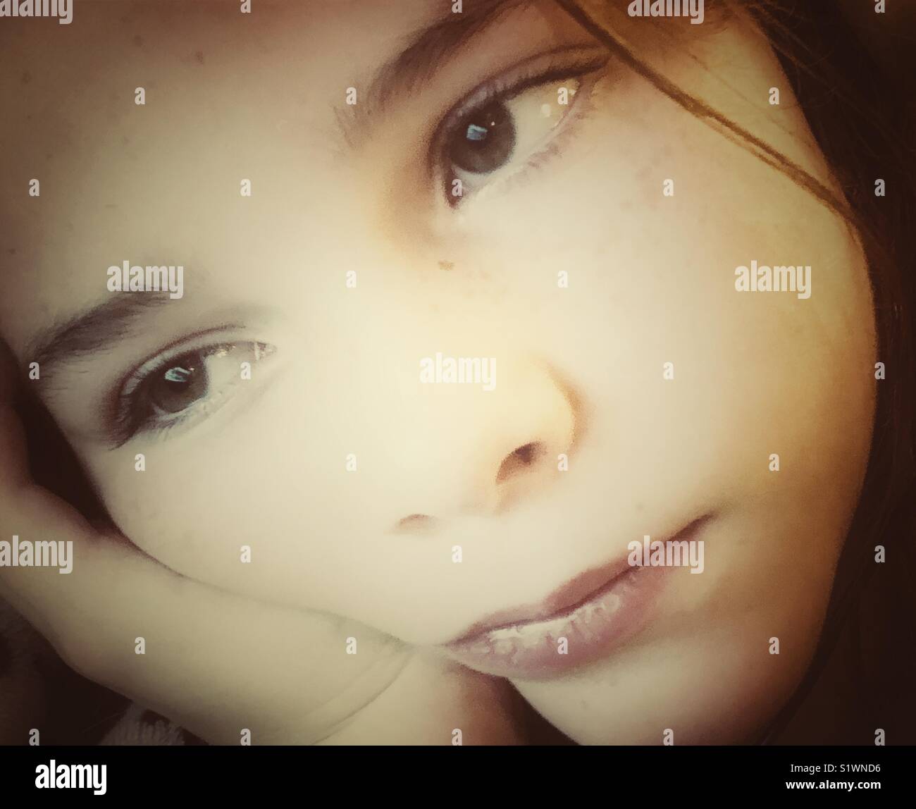 12 year old girls face hi-res stock photography and images - Alamy