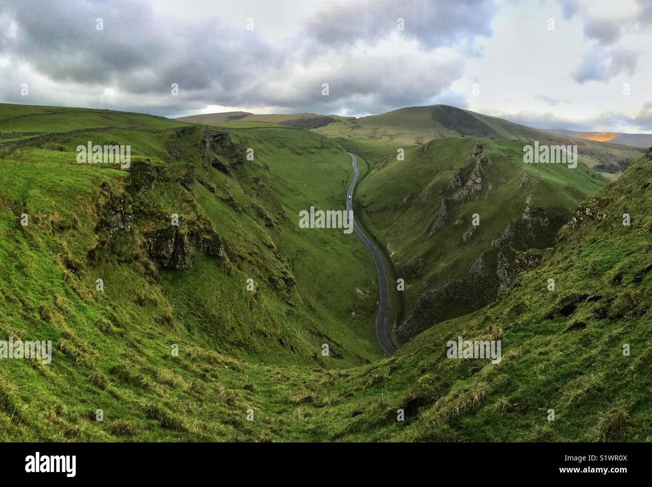 Winnats pass - Peak District Stock Photo - Alamy