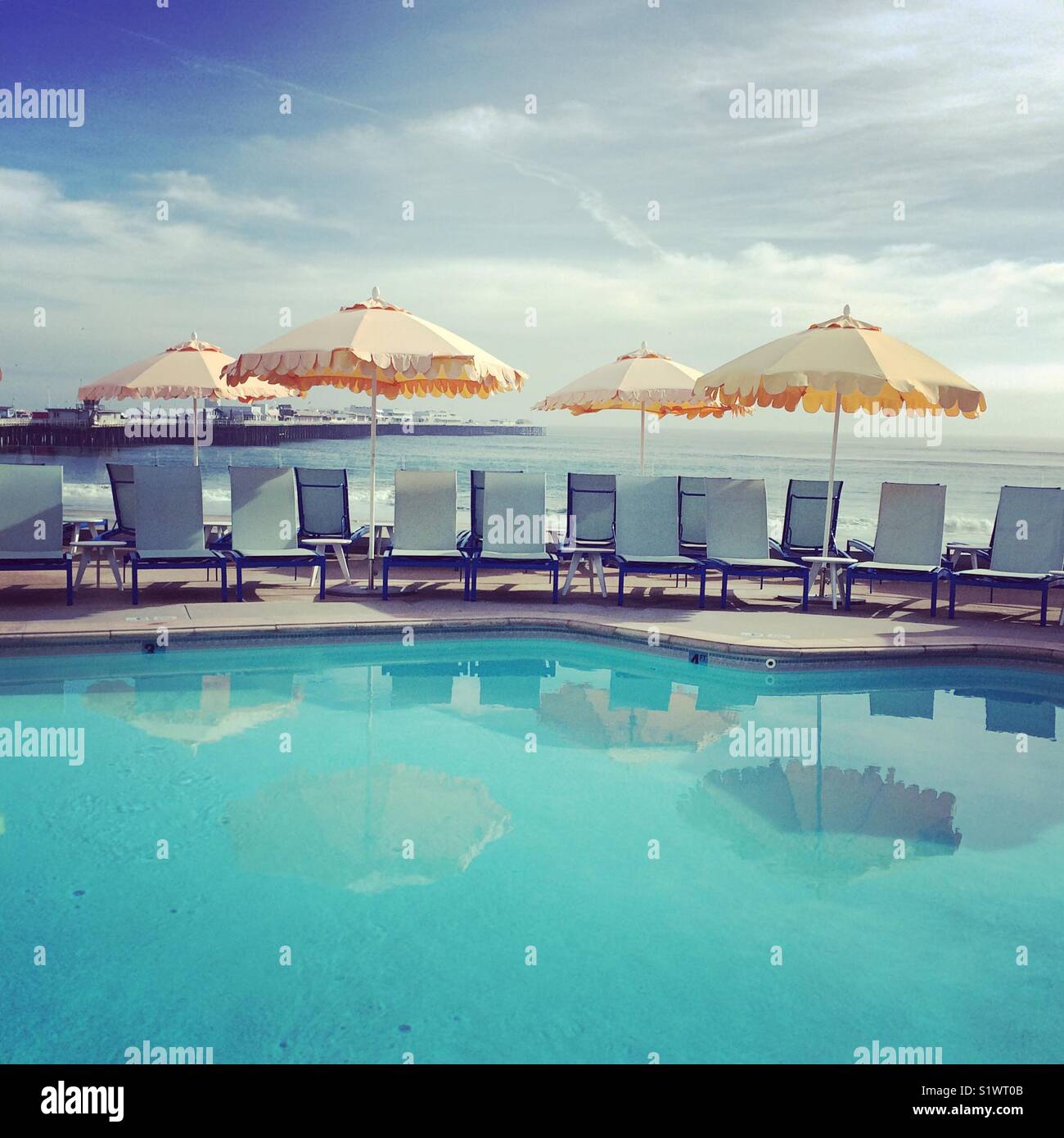 Dream inn santa cruz hi-res stock photography and images - Alamy