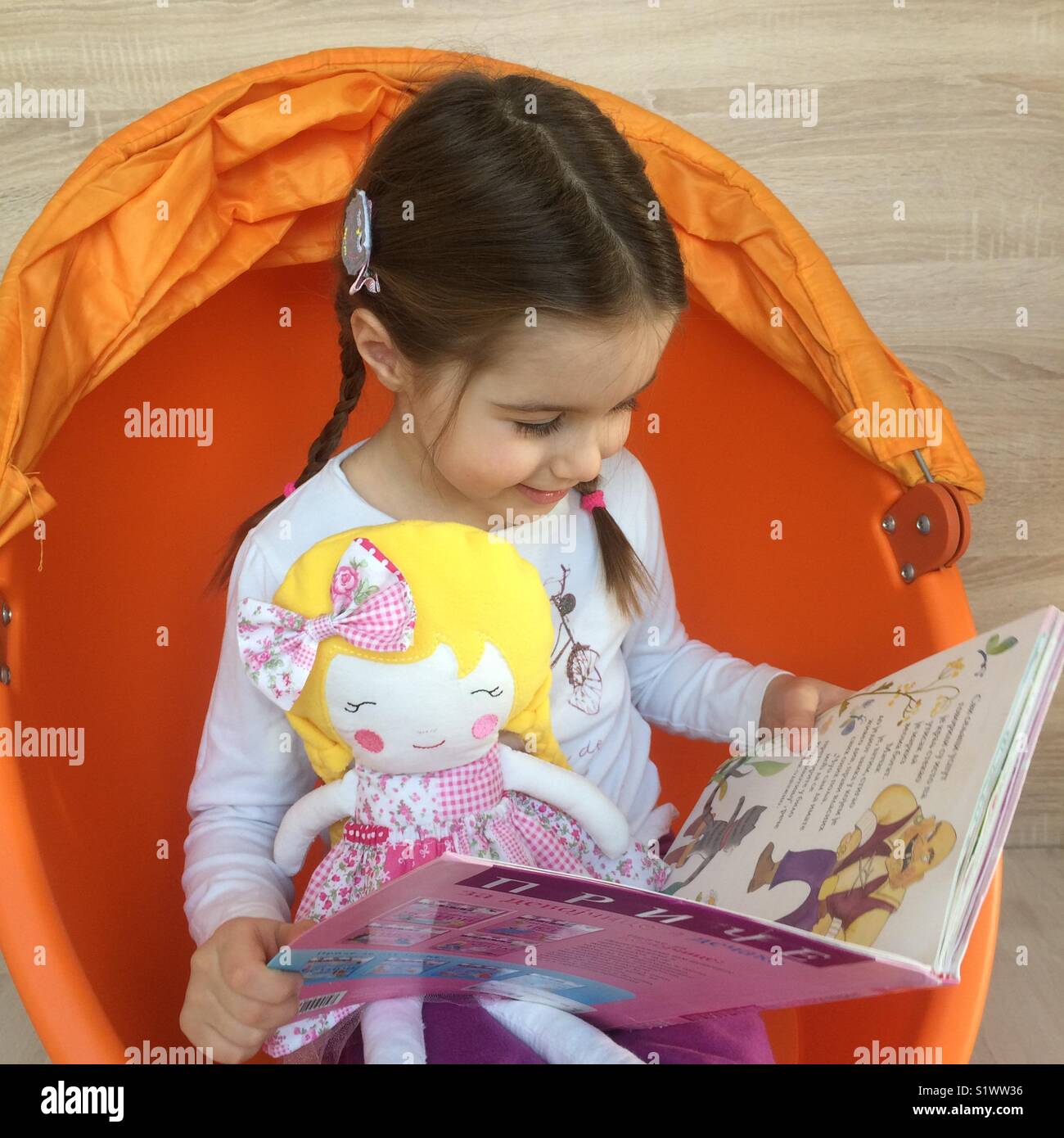 Little doll hi-res stock photography and images - Alamy