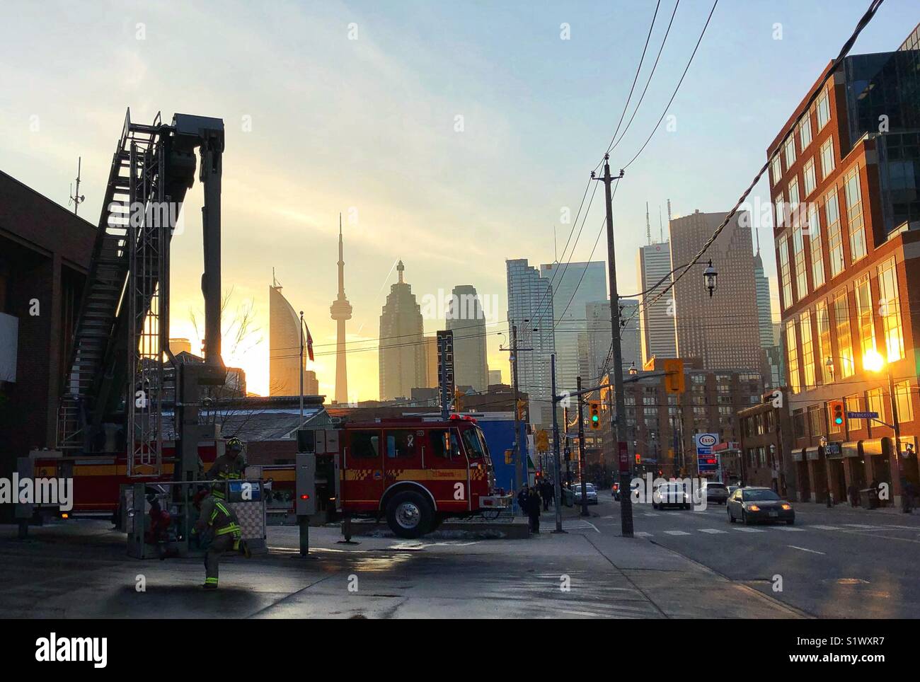 Toronto king street hi-res stock photography and images - Alamy