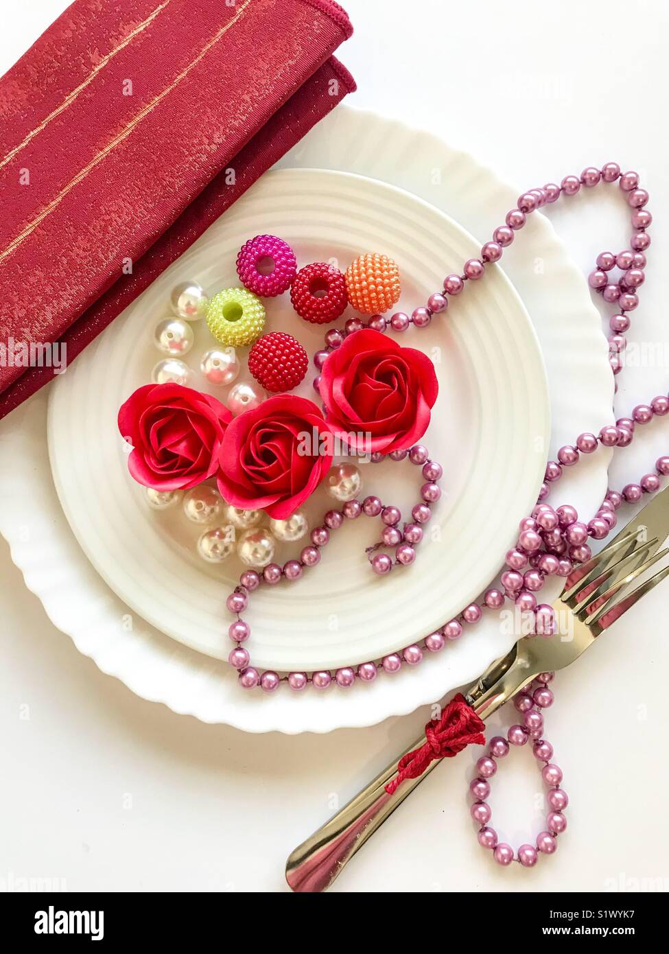 Valentine’s Day table set up and decor Stock Photo - Alamy