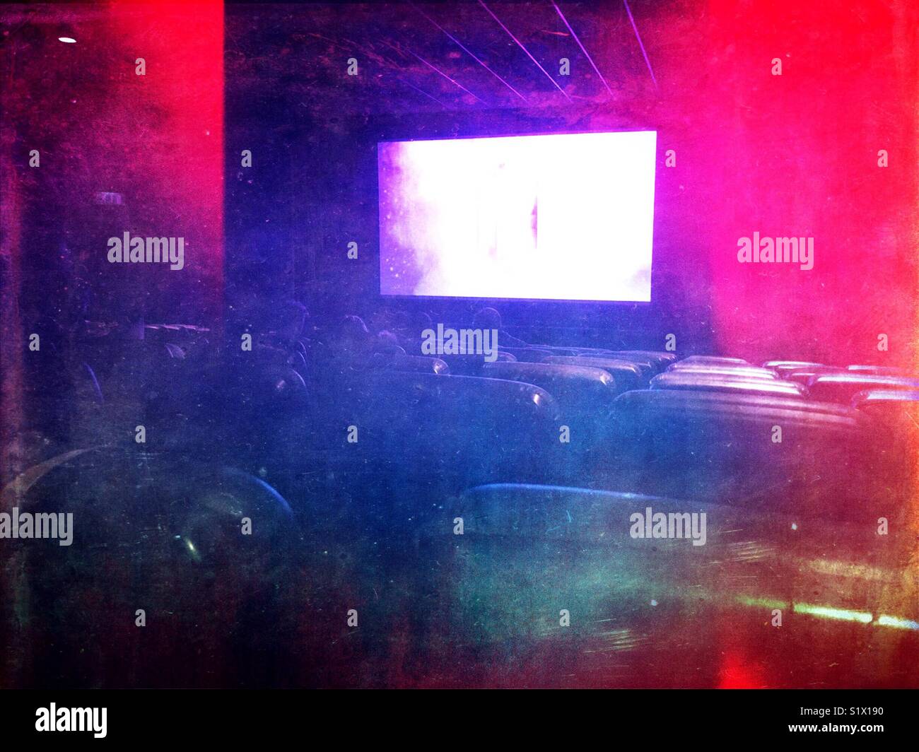 Silver screen theatre hi-res stock photography and images - Alamy
