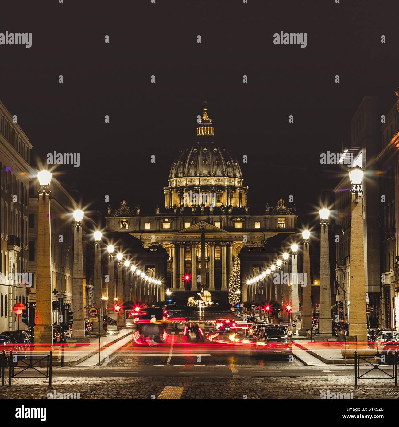 Lights of rome hi-res stock photography and images - Alamy